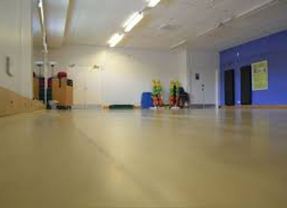 Warminster Sports Centre | Hussle.com