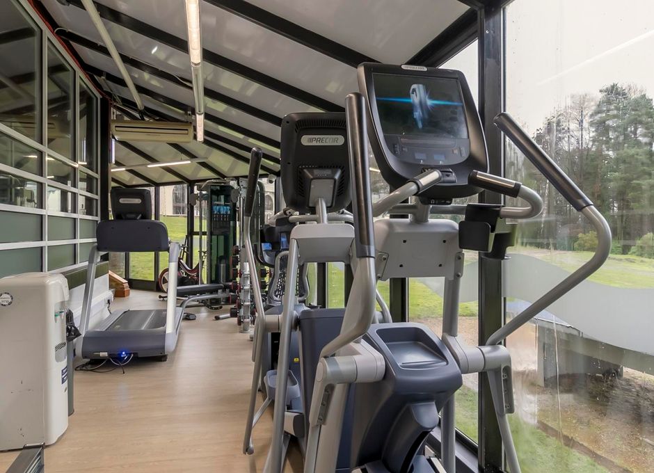 LivingWell Cobham | Hussle.com